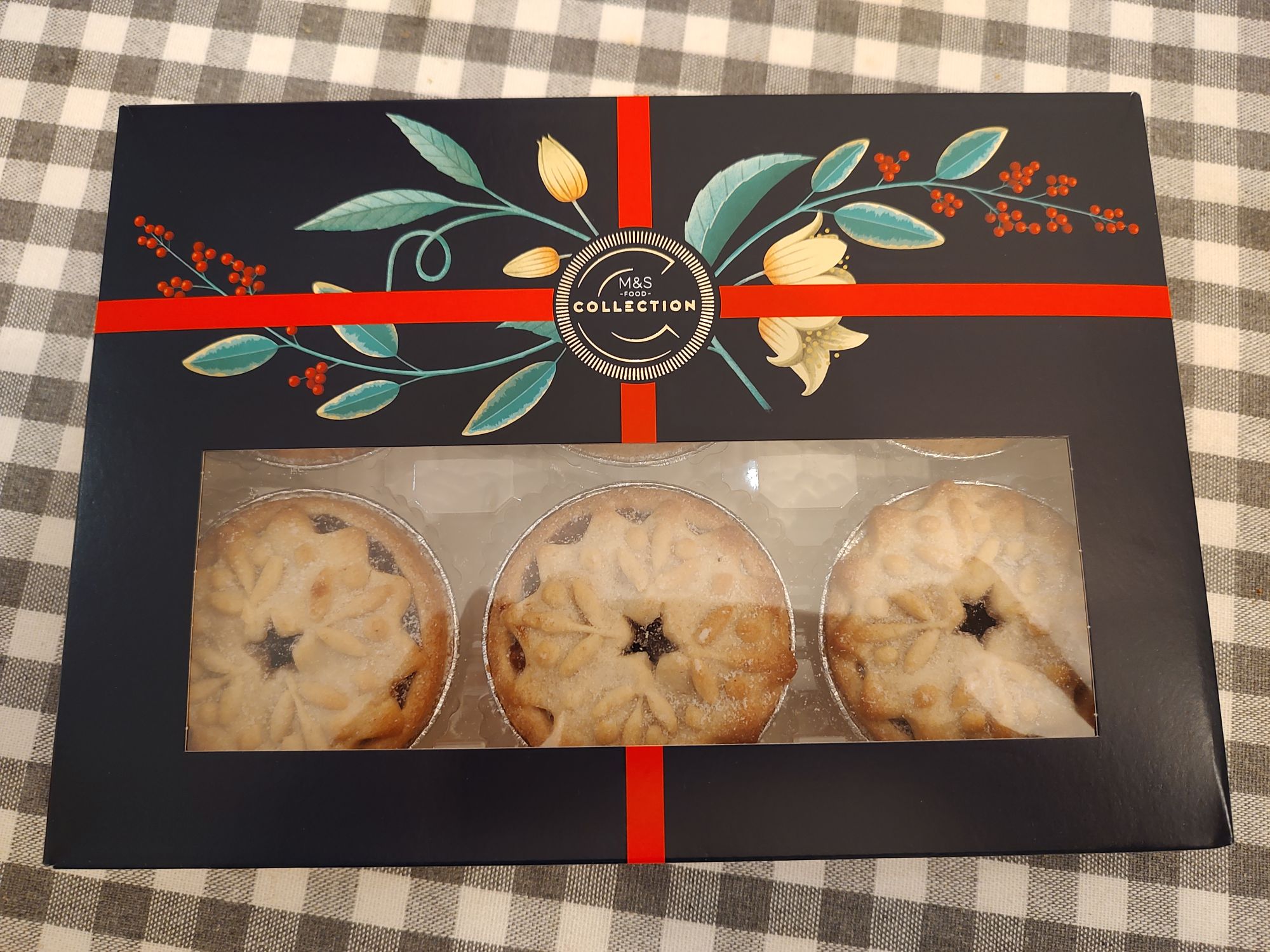 M&S Collection Mince Pies - MUACOL